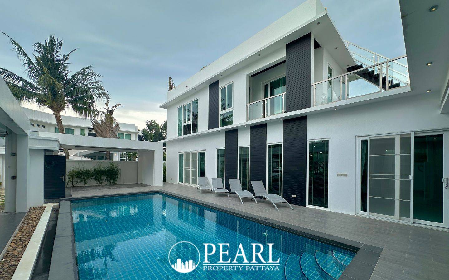 Palm Oasis Villas - 5 Bed 6 Bath With Private Swimming Pool